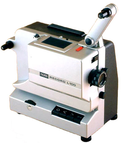 Super8 digitaliseren – deel 4 : Nieuwe projector – Maarten van de Kamp